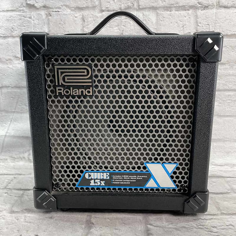 Used: Roland Cube 15x Guitar Amplifier | Reverb