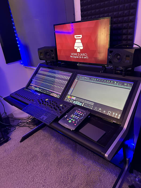 Steven Slate Raven Core Station w MTI2 consoles 2020 | Reverb