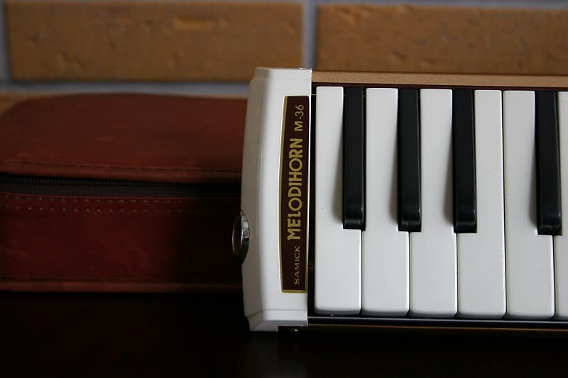 NOS Vintage Samick Melodihorn M-36 (Melodica) | Reverb