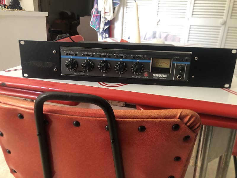 Shure M267 - 4 Channel Mixer and Limiter | Reverb