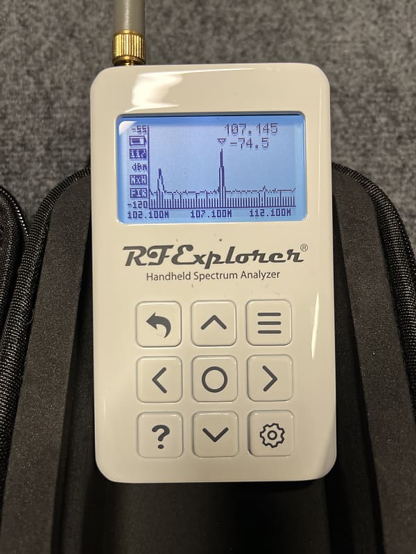 RF Explorer WSUB1G Plus Spectrum Analyser | Reverb
