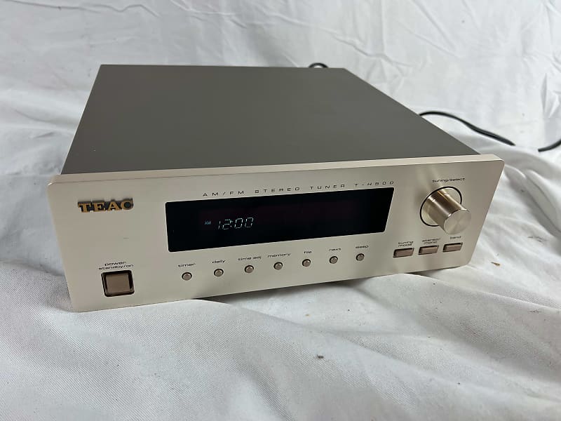 TEAC T-H500 | Reverb