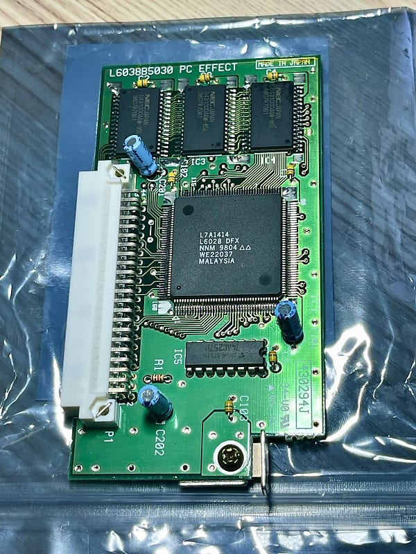 Akai EB16 effects processor for Akai S2000, S3000, S3200, | Reverb