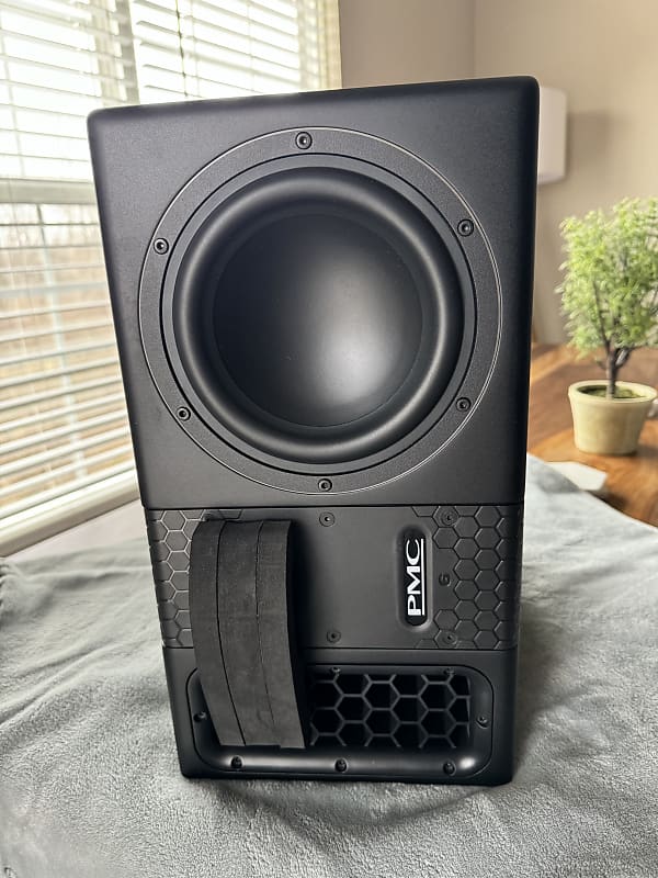 PMC 6 (Single/Right Speaker) | Reverb