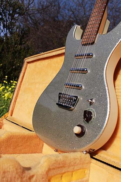danelectro baritone silver