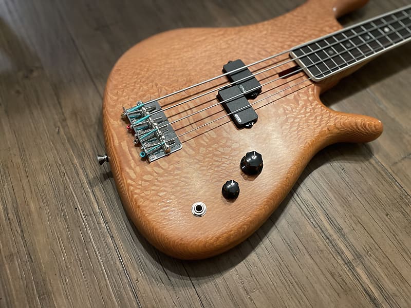 Walter Bass Co. R32F Fretless EMG Lacewood Roasted 2024 | Reverb