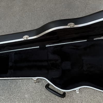 FENDER Black Molded HARDSHELL CASE for | Reverb