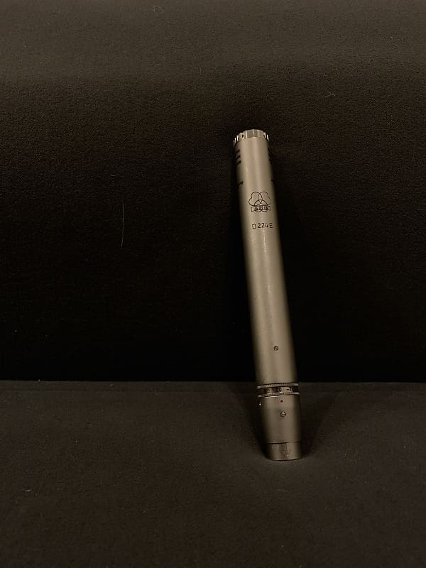 AKG D224E | Reverb