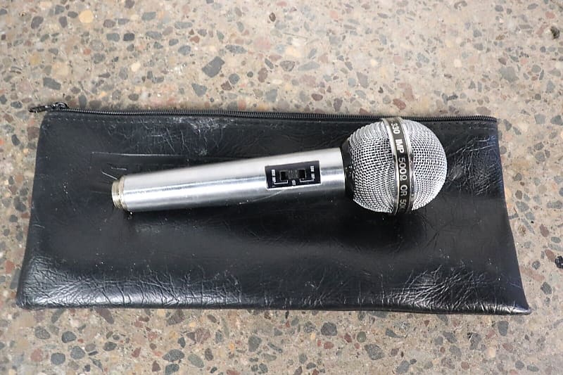 Recoton MM-330 Vintage Dual-Impedance Dynamic Microphone | Reverb