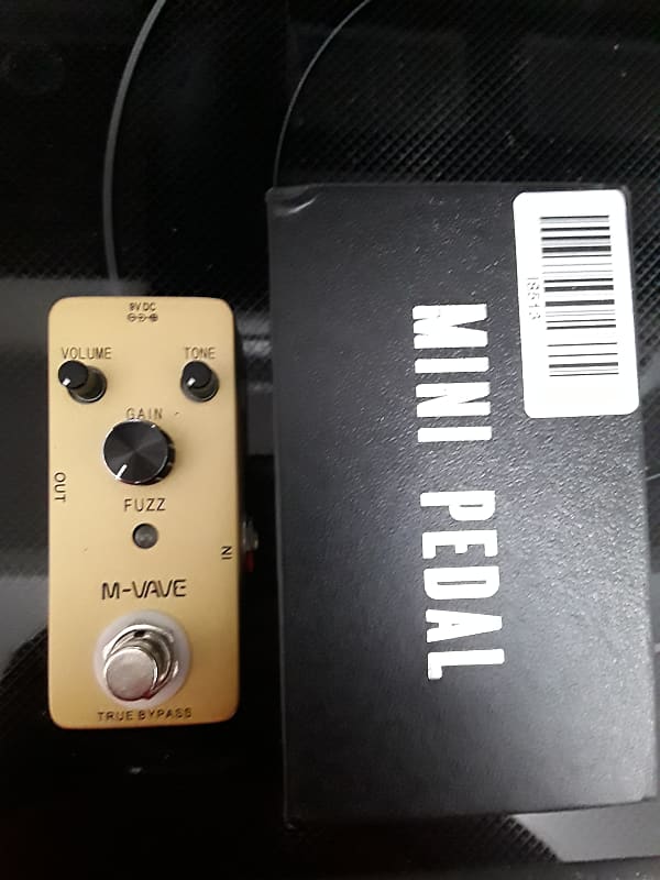 Mvave Fuzz pedal ripped velcro sound 2022 - Gold | Reverb