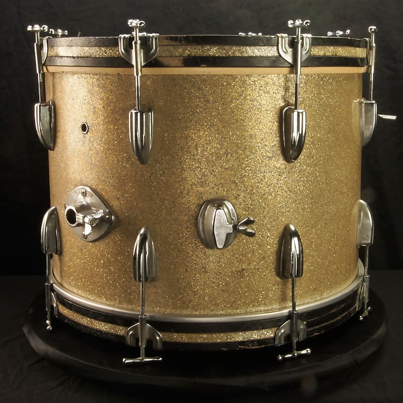 Made In Japan 20 x 14" and 12 x 8" Drums 1960's - Silver | Reverb