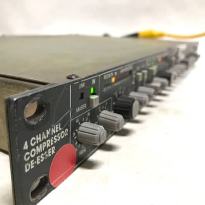 BSS dBx DPR-404 Quad Compressor/De-Esser - USED | Reverb