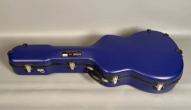 Calton OM / 14-Fret 000 Case Indigo with Silver Interior | Reverb