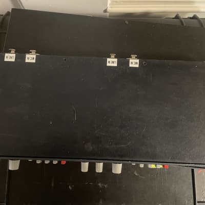 Inward Connections Discreet Plus - 2-channel stepped Mic / | Reverb