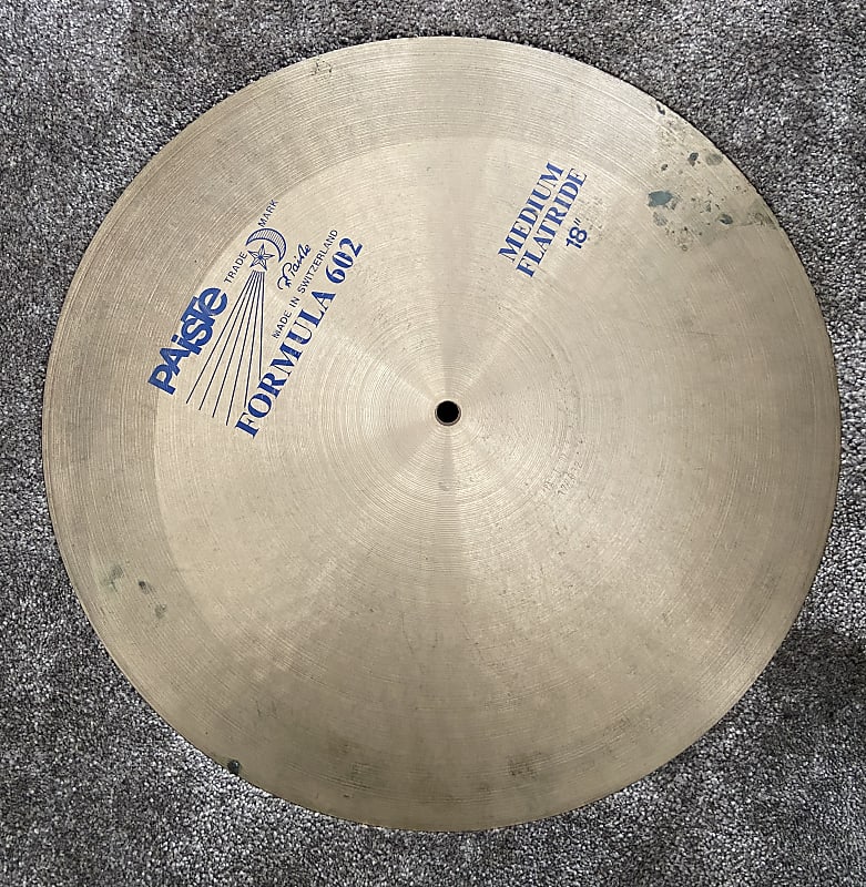 18 inch Paiste 602 Medium Flat ride blue logo | Reverb
