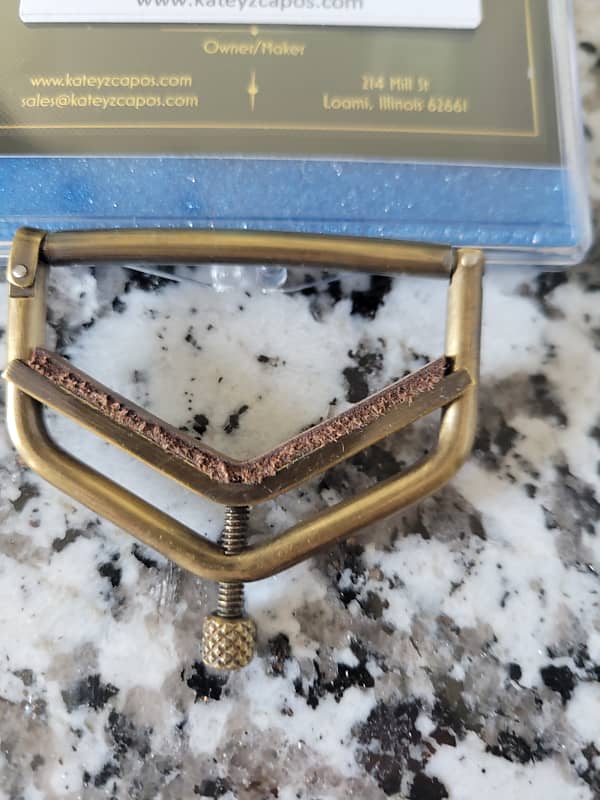 Kat Eyz antique brass capo Antique brass 2023ish - Antique | Reverb
