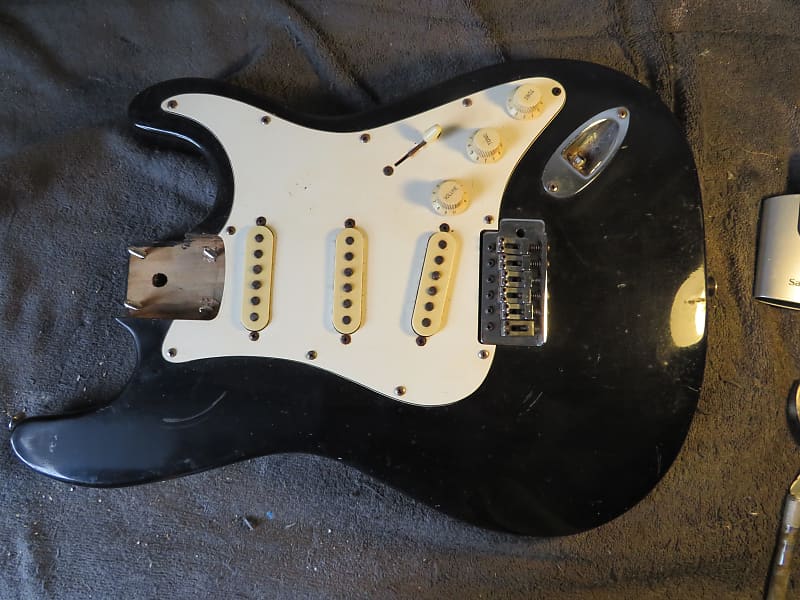 Black Strat , loaded,,light reliced Fender style Stratocaster | Reverb