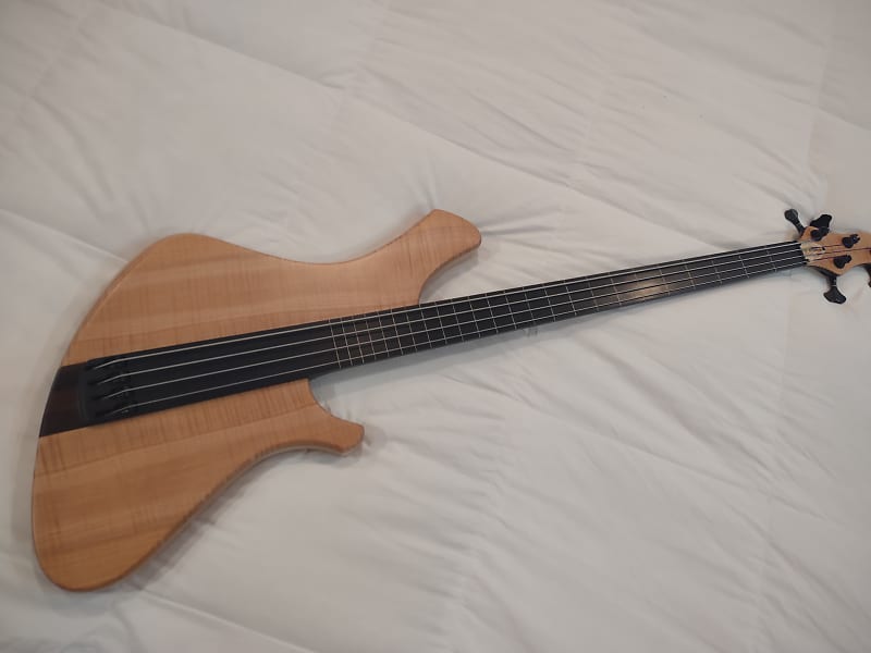 MGBass Infinity Ghost | Reverb