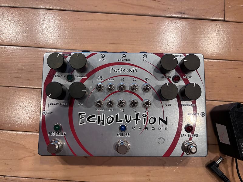 Pigtronix Phi Echolution Chrome - Chrome | Reverb