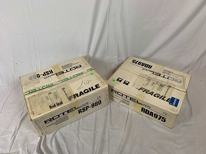 Rotel RSP-980 Surround Processor & RDA975 Digital Surround | Reverb