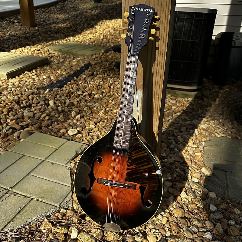 Cromwell Mandolin 1930’s - Sunburst Vintage made by Gibson A | Reverb