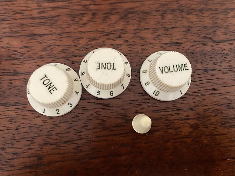 Fender Squier Standard Stratocaster Guitar Knob & Switch Tip | Reverb