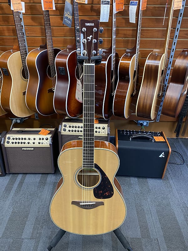 Yamaha FS820 - Natural | Reverb