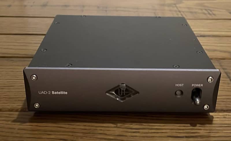 UAD-2 Satellite ULTIMATE 7+ Octo TB3 DSP Accelerator (96 | Reverb