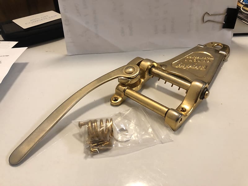 Bigsby B7 Gold Vibrato Tailpiece | Reverb