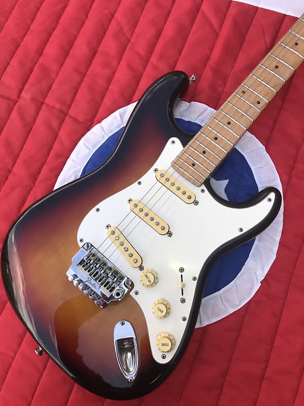 Fender Stratocaster Sunburst | Reverb