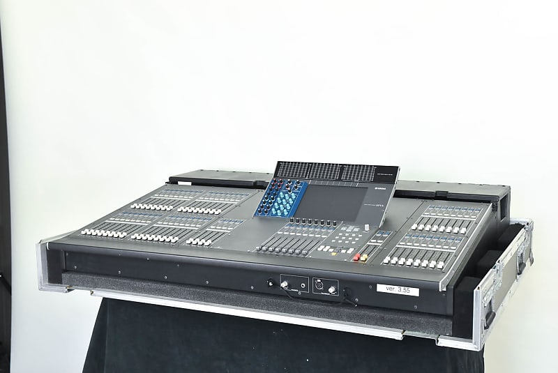 Yamaha M7CL-48 48-Channel Digital Mixer with Road Case *ASK | Reverb