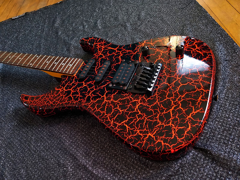 B.C. Rich Platinum ST lll 80s Red Crackle | Reverb
