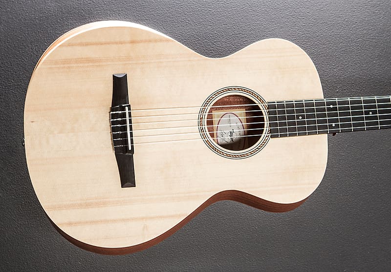 Academy 12E-N | Reverb