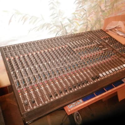 Studiomaster Mixdown 16-8-16 studio mixer mixing console | Reverb