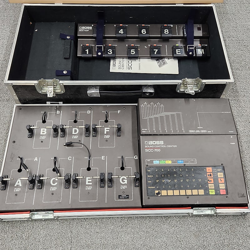 Boss SCC-700 huge pedalboard | Reverb