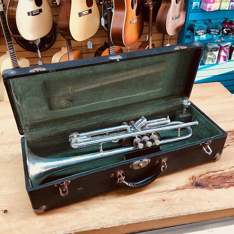 Conn 22B 1927 Bb & A Trumpet w/ Case - Made in USA | Reverb