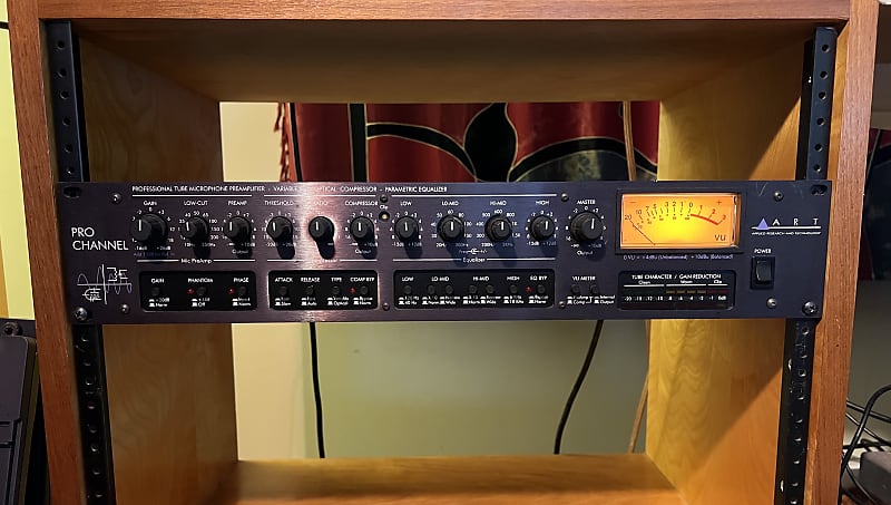 ART PRO CHANNEL Tube Mic Preamp/Compressor/EQ | Reverb