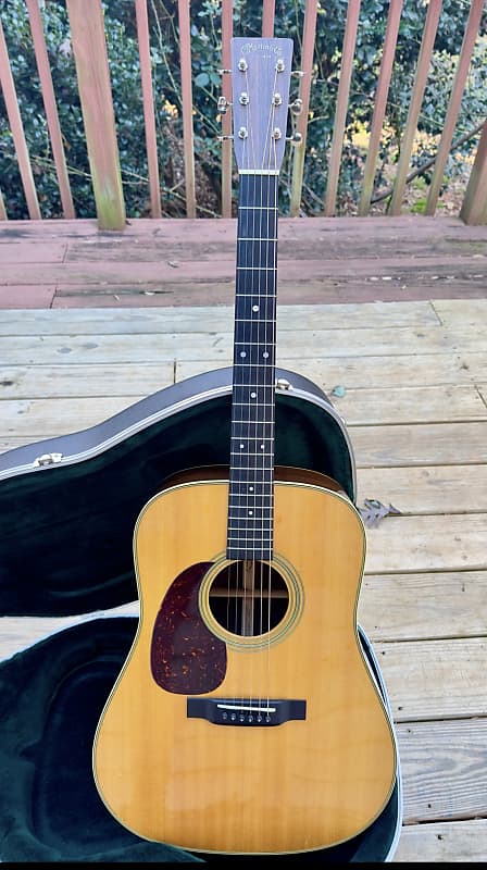‘Left Handed’ Martin-D-28 2018/OHSC | Reverb