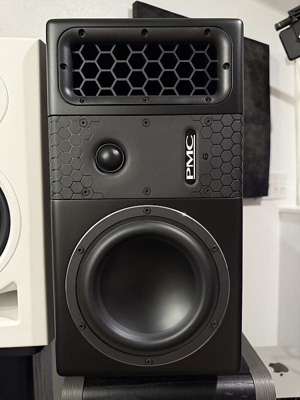 PMC PMC6 - Black | Reverb
