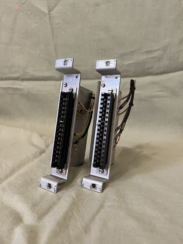 Philips EL 6518/00 (Mount/Edge Connector for | Reverb Deutschland