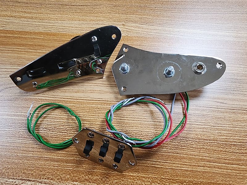 Squier Classic Vibe '70s Jaguar Control Plates, FULLY LOADED | Reverb