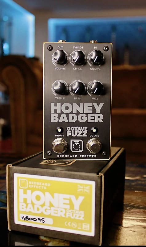 Red Bear HONEY BADGER OCTAVE FUZZ | Reverb Australia