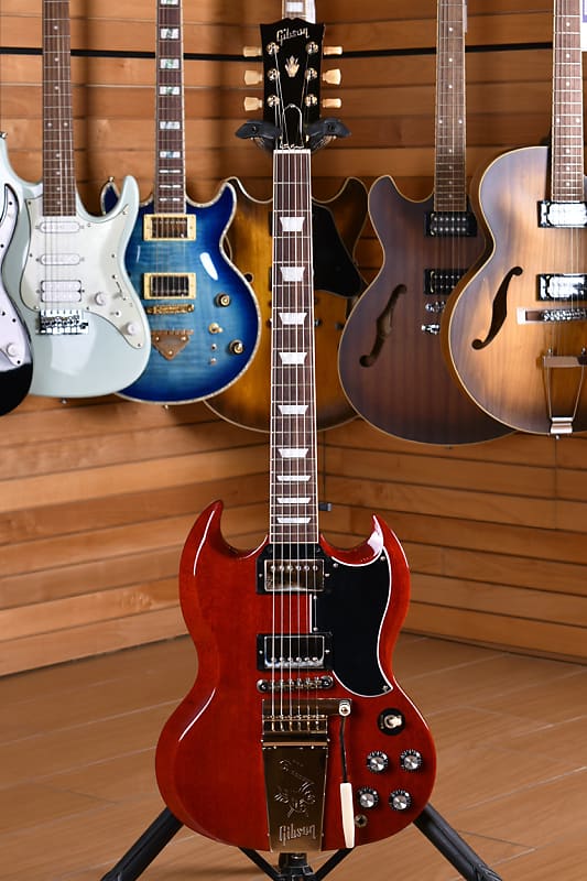 Gibson SG Standard '61 Maestro Vibrola Vintage Cherry | Reverb