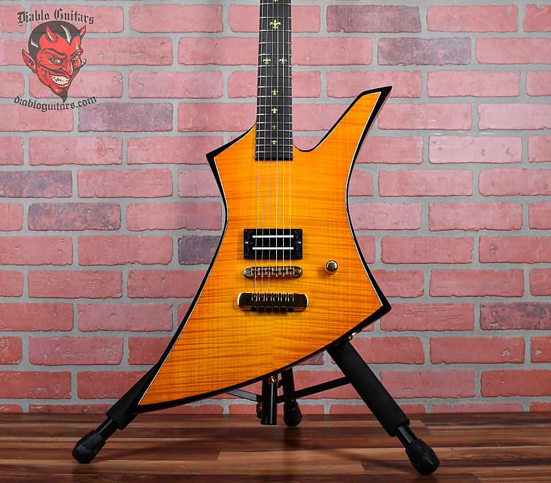 Jackson USA Custom Shop One Off KE1T Kelly 5A Flame Maple Top | Reverb