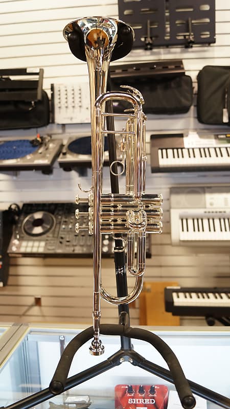 Jupiter JTR-1110R Trumpet w/Case! Super Clean! | Reverb