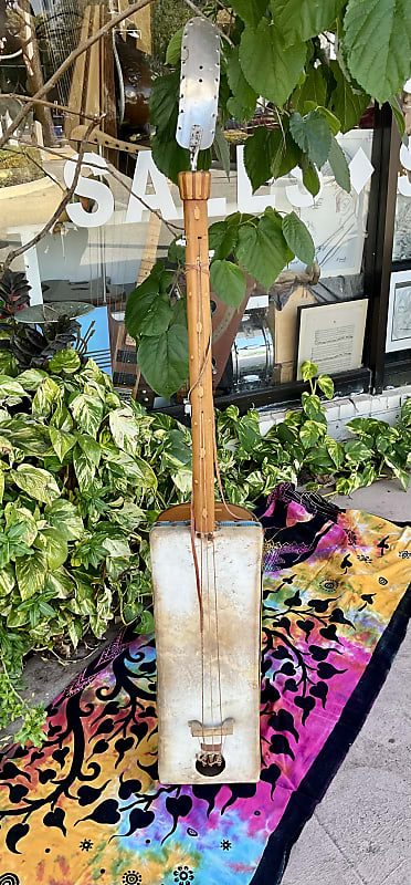 Moroccan Hajhouj ,Chordophone, Guembri, Gnawa Lute w/ Rattle | Reverb