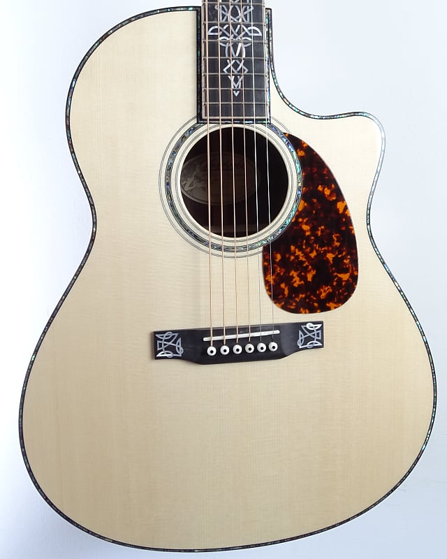 Larrivee LV10 Limited Edition 50th Anniversary | Reverb