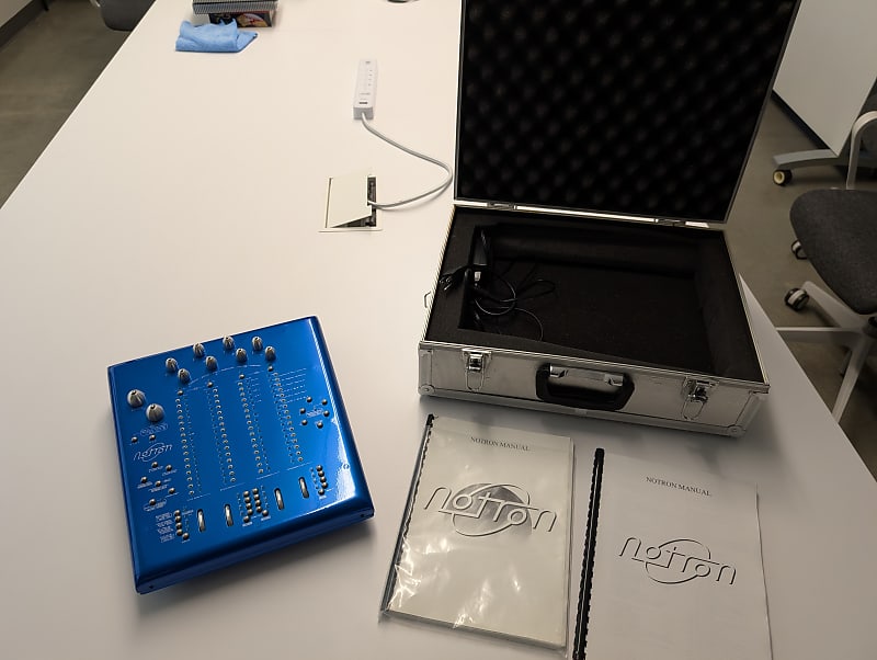 Latronic Notron MK2 1999 - Metallic Blue | Reverb