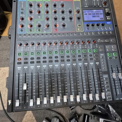Soundcraft Si Compact | Reverb