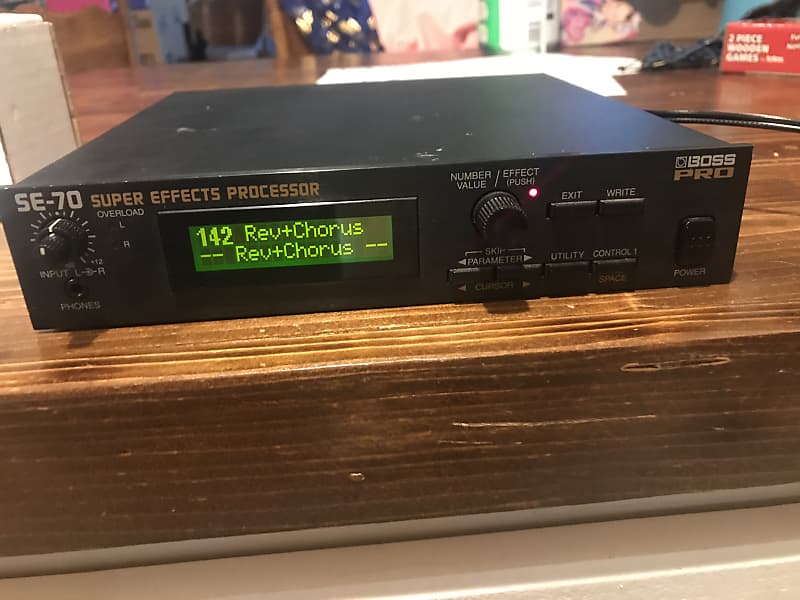 Boss SE-70 Super Effects Processor | Reverb